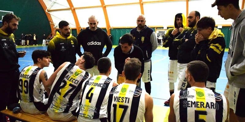 ViviWebTv - Palagiano | Basket: la GPK System Palagiano sfida i ...