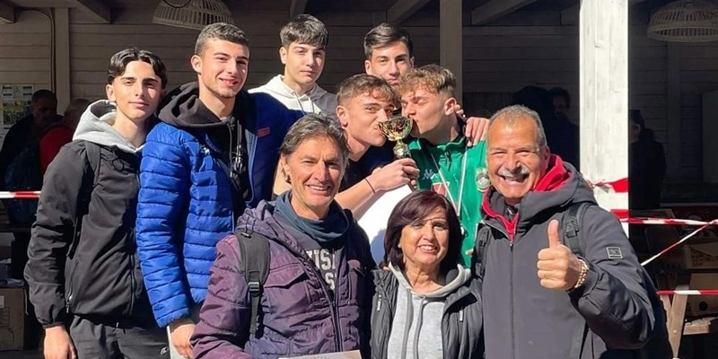 ViviWebTv - | Trionfo del De Ruggieri alle regionali di corsa campestre