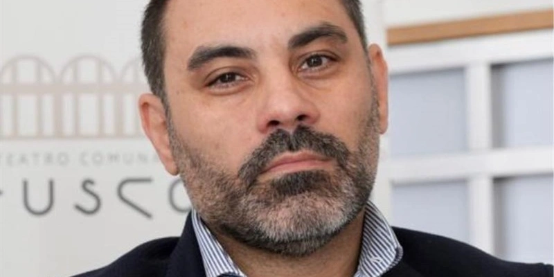 ViviWebTv - Taranto | Il sindaco Melucci lascia il Partito Democratico ...