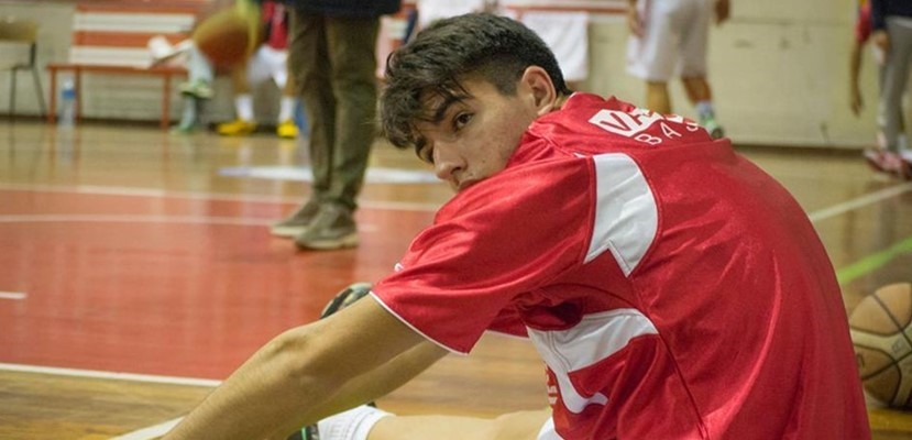 ViviWebTv - Castellaneta | La Valentino Basket Castellaneta non si ...