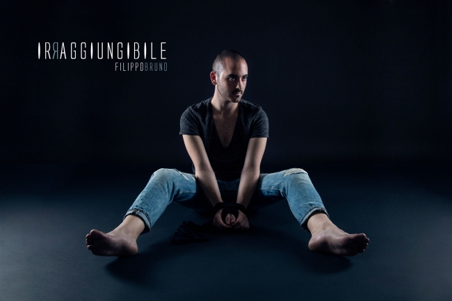 ViviWebTv - News | IL MASSAFRESE FILIPPO BRUNO PRESENTA "IRRAGGIUNGIBILE"